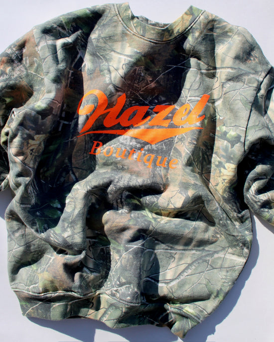 The HZL Hunter Crewneck – Hazel Boutique